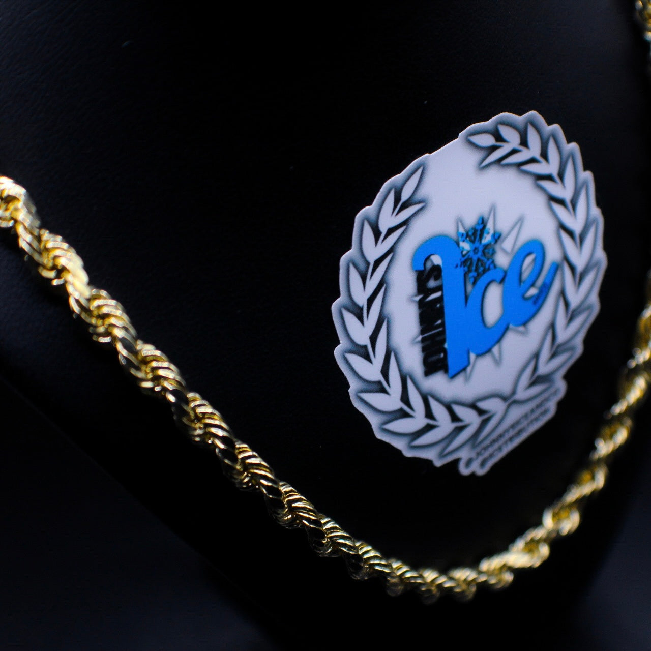 #RO-1002 10K 7mm Hallow Rope – Johnny's Ice & Co